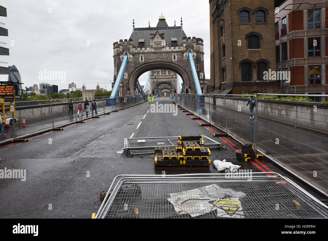 Tower Bridge, London, UK. 1st October 2016. Tower Bridge is being ...