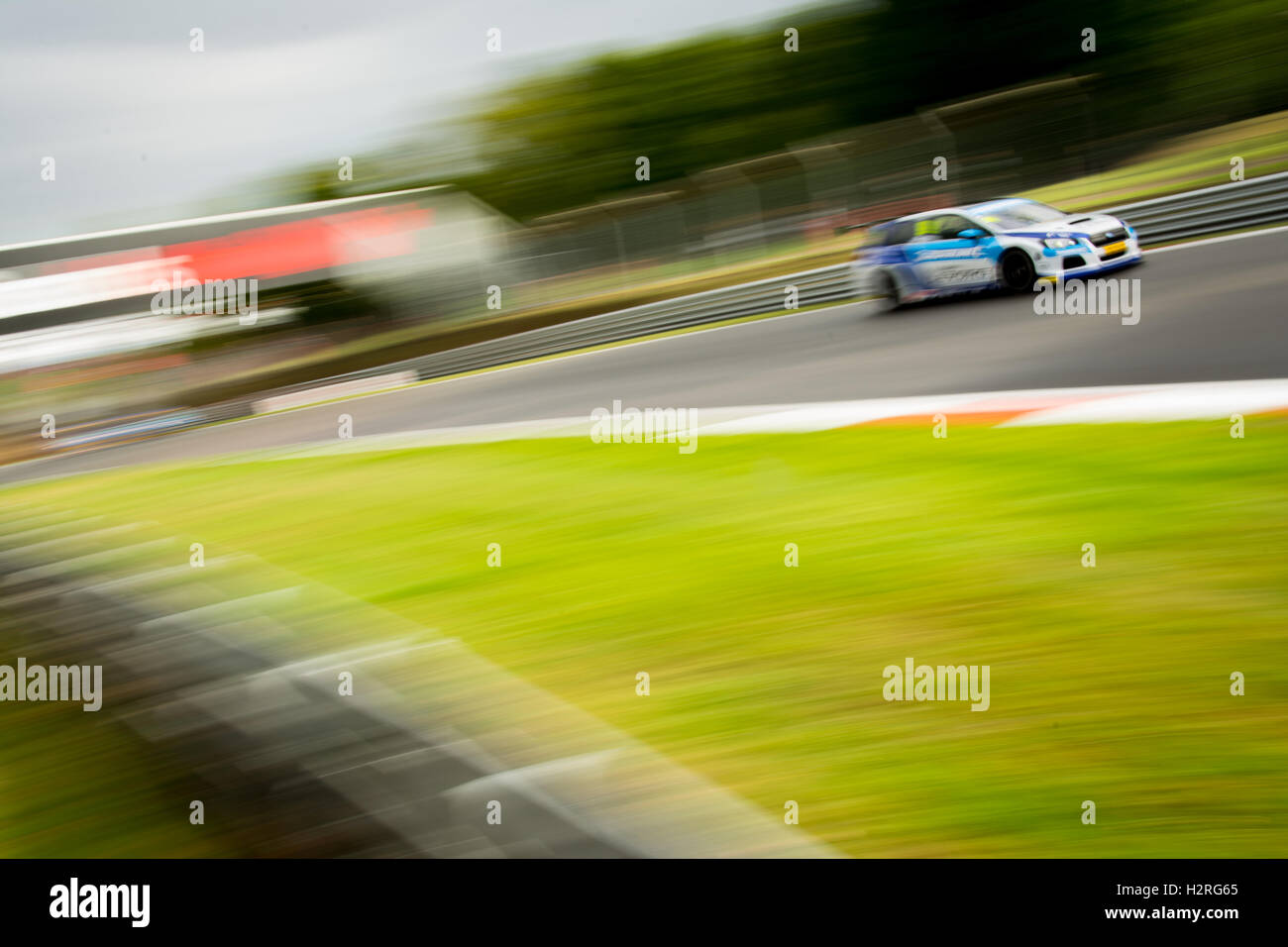 Fawkham, Longfield, UK. 1st October, 2016. BTCC racing driver Jason ...