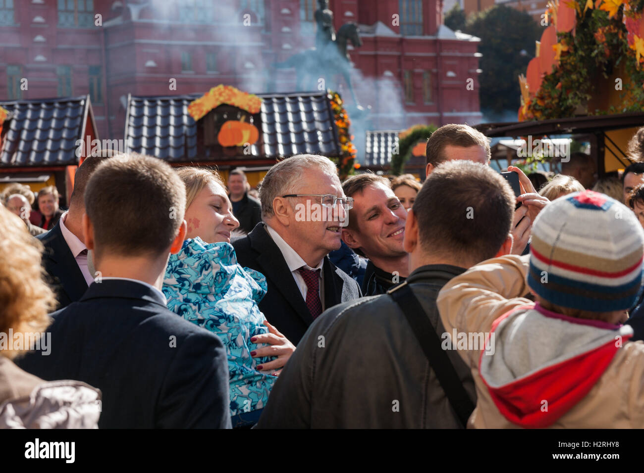 Moscow, Russia. Saturday, October 1, 2016. Warm and sunny weekend in ...