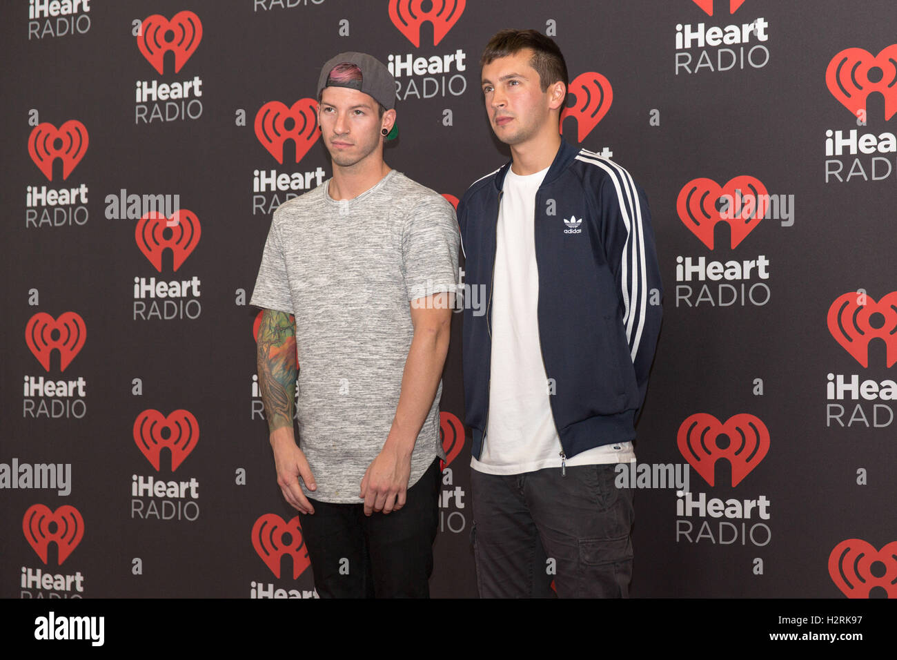 Las Vegas, Nevada, USA. 23rd Sep, 2016. JOSH DUN and TYLER JOSEPH of ...