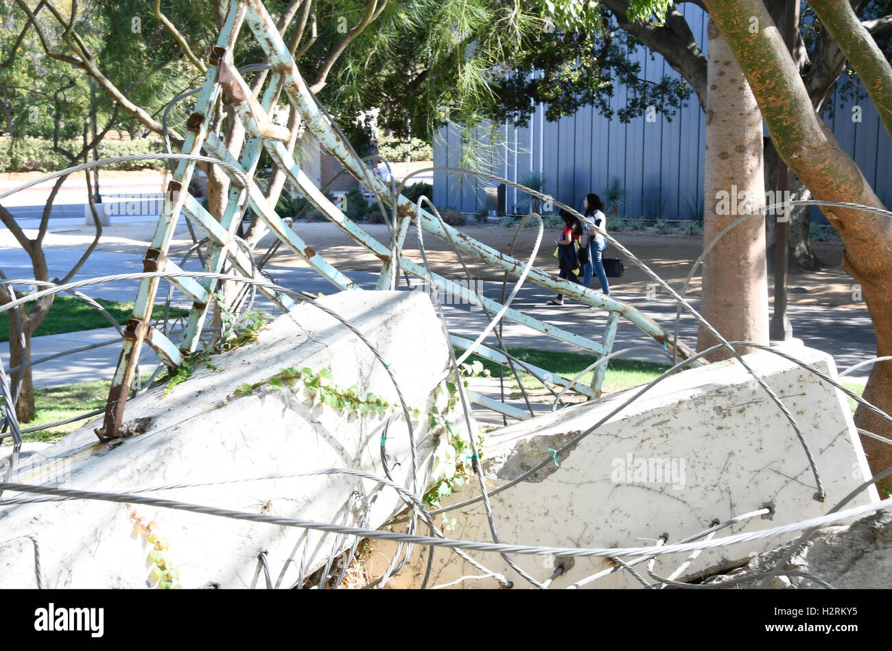 Oct 1, 2016, 2016. Northridge CA, The only visible quake damage that ...