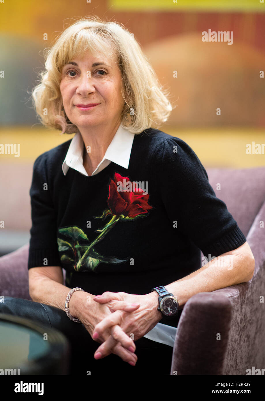 Munich, Germany. 02nd Oct, 2016. Canadian bestselling detective novel ...