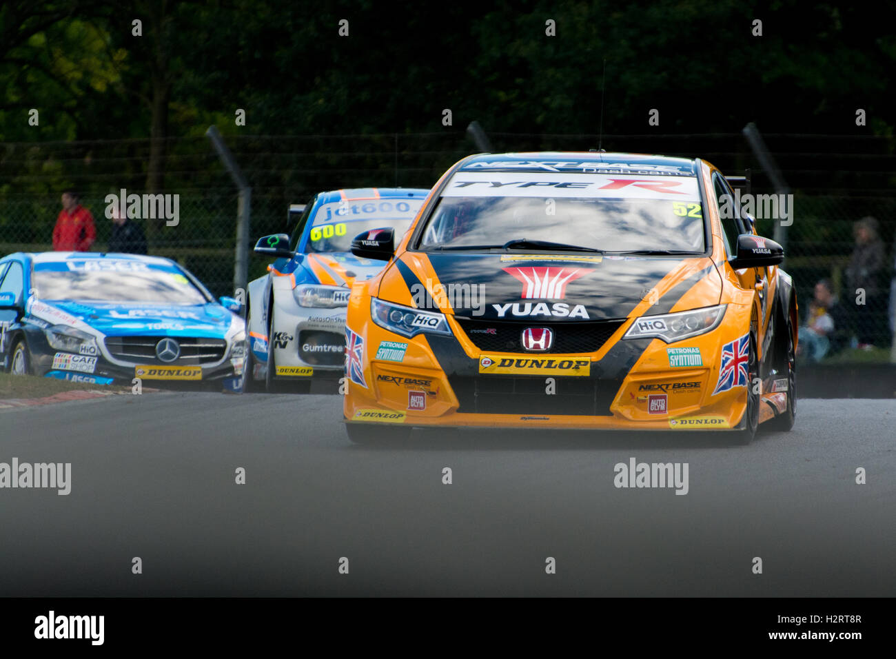 Fawkham, Longfield, UK. 2nd October, 2016. BTCC racing driver Gordon ...