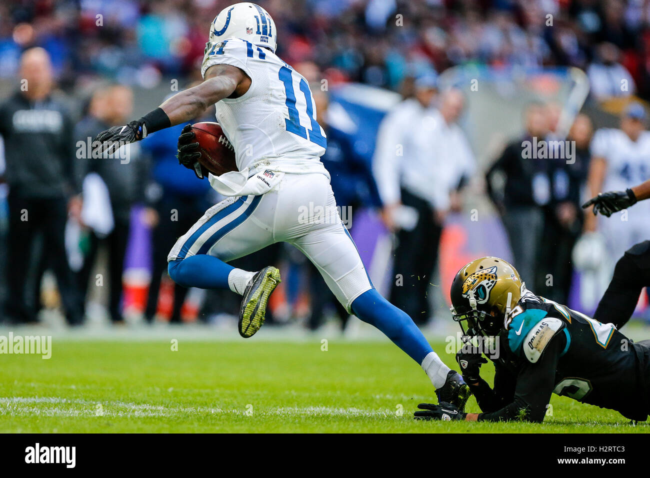 Wembley Stadium, London, UK. 02nd Oct, 2016. NFL International Series ...