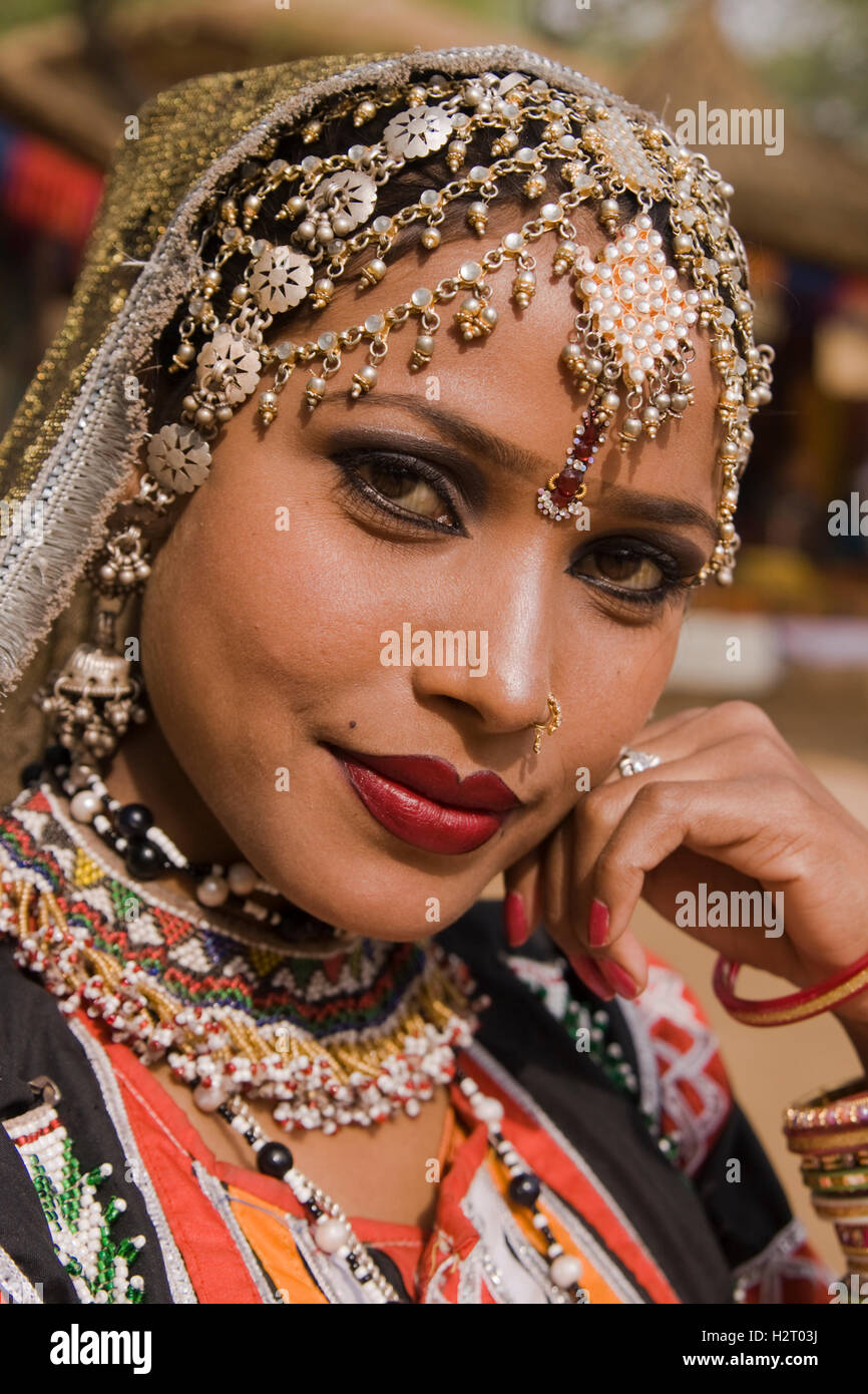 Portrait of a kalbelia dancer Stock Photo - Alamy