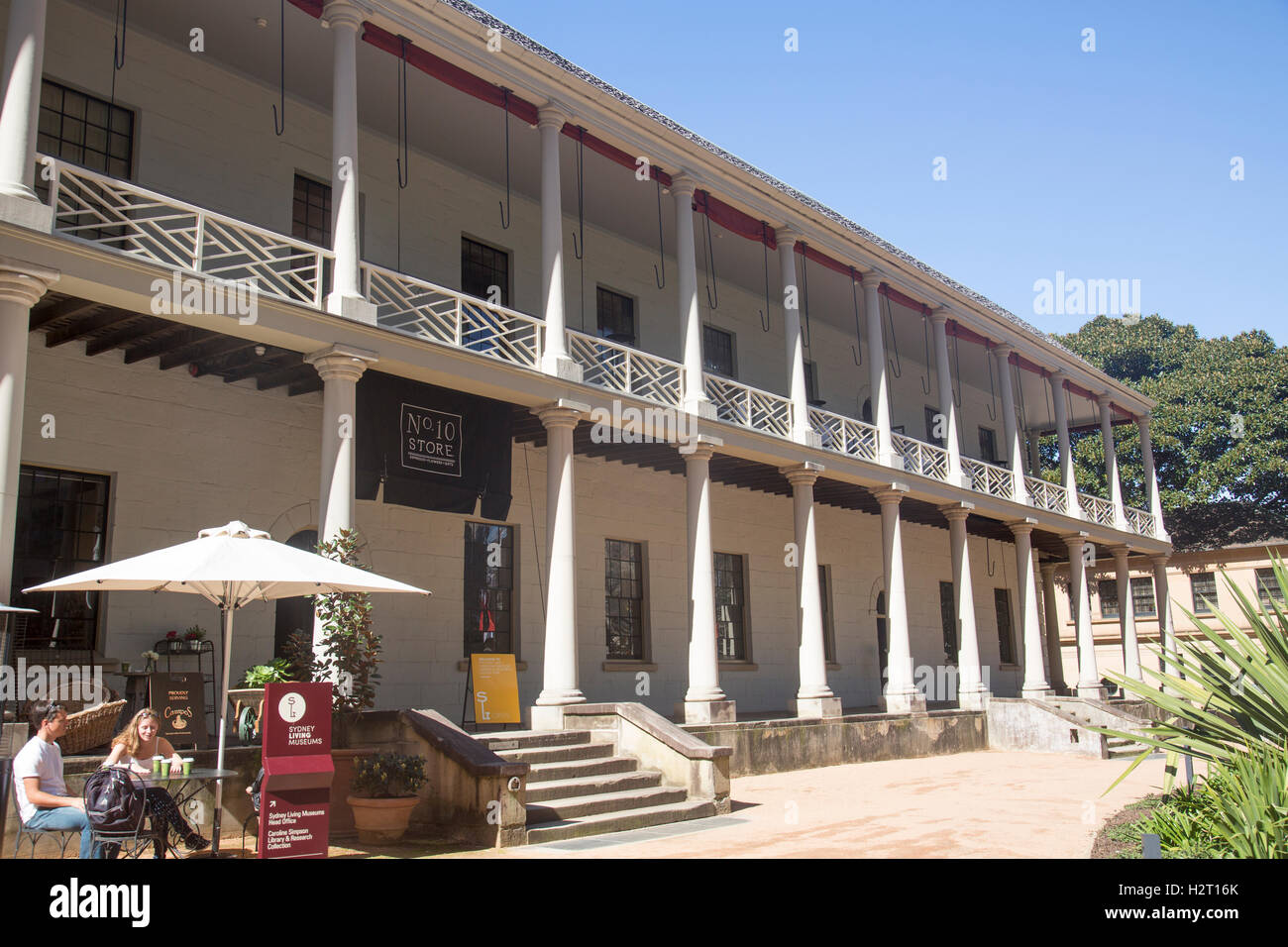 Historic Mint Building in macquarie street, Sydney city centre ...