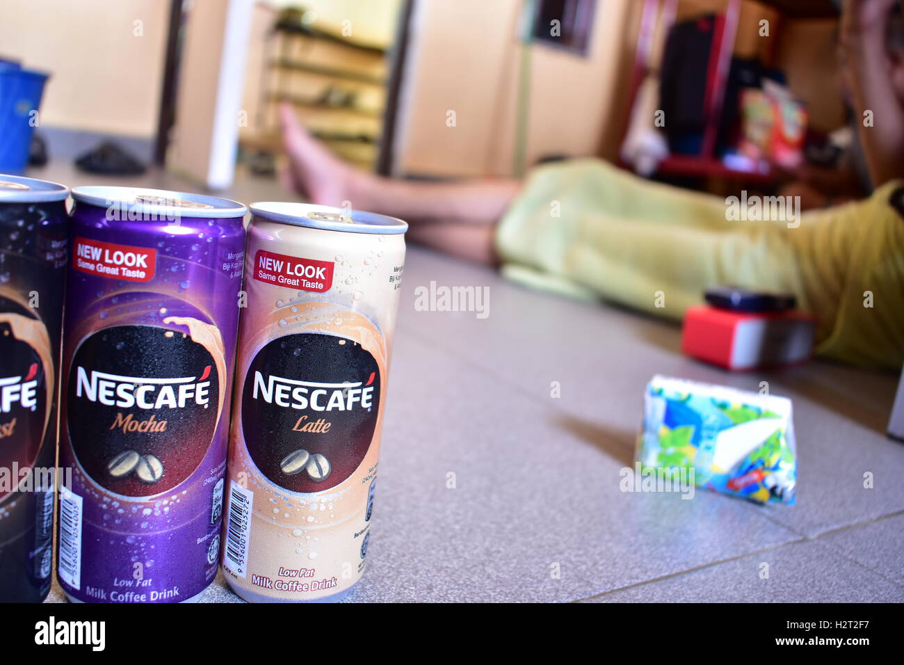 Coffee cans hi-res stock photography and images - Alamy