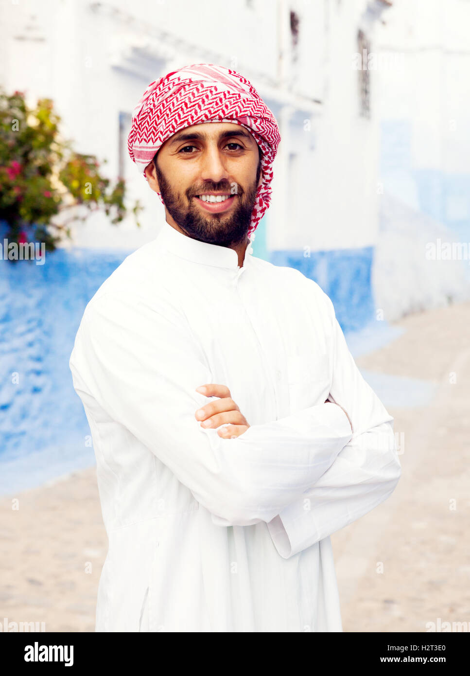 Young smiling handsome arabic man wearing traditional clothes Stock ...