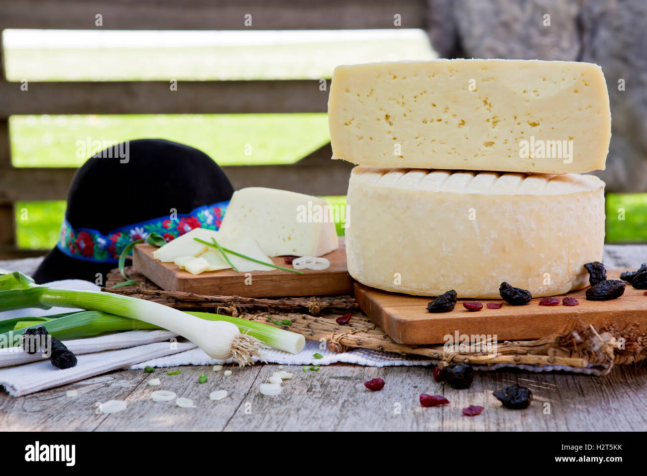 Traditional swiss dairy farm hi-res stock photography and images - Alamy