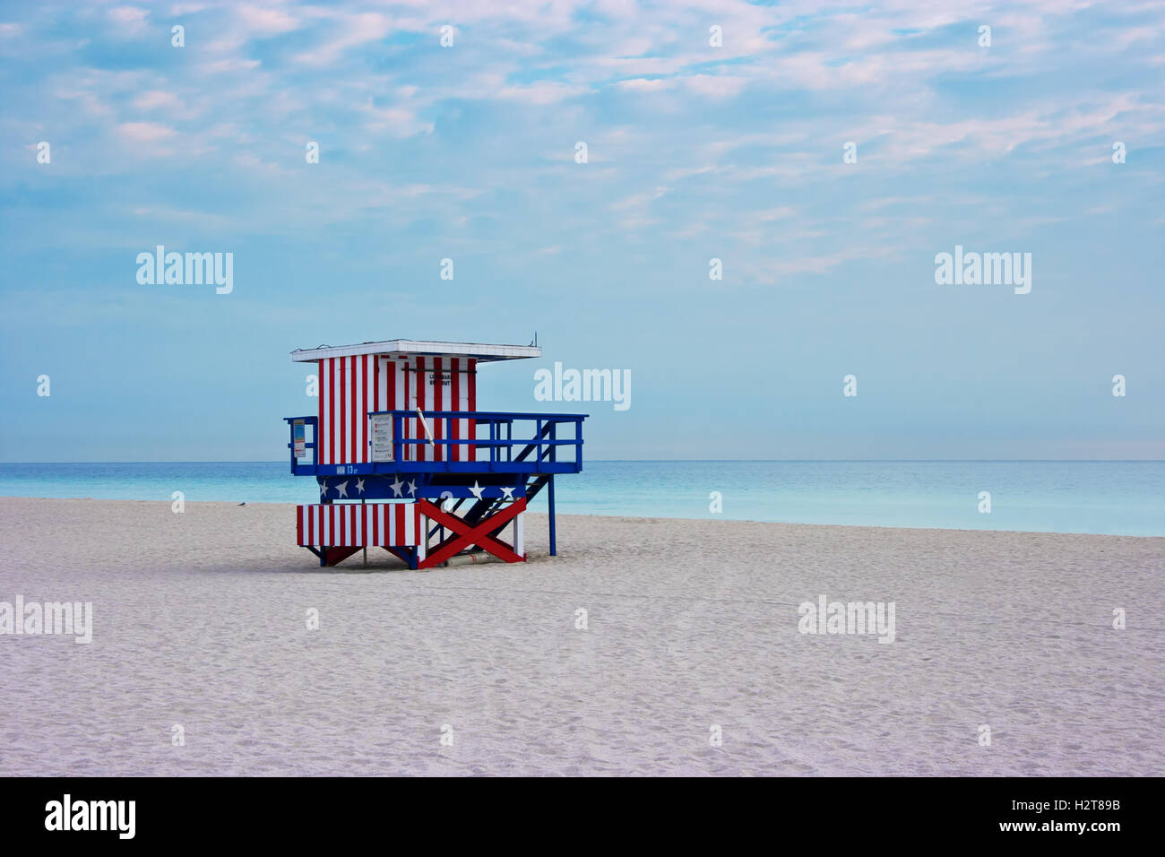 Miami beach, Florida USA. Empty beach Stock Photo - Alamy