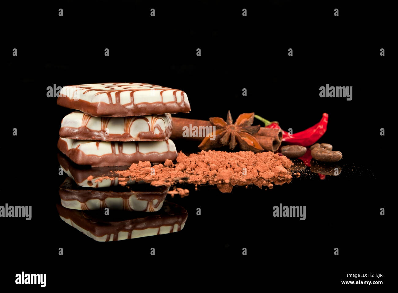 Delicious chocolate bars hi-res stock photography and images - Alamy