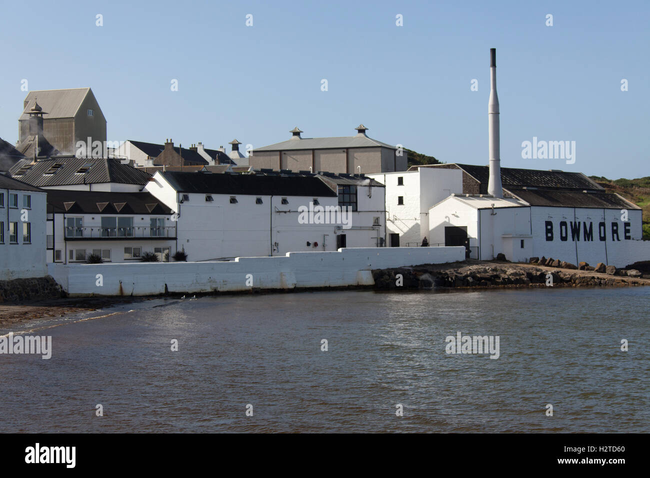 Isle of Islay, Scotland. The Bowmore whisky distillery situated on the ...