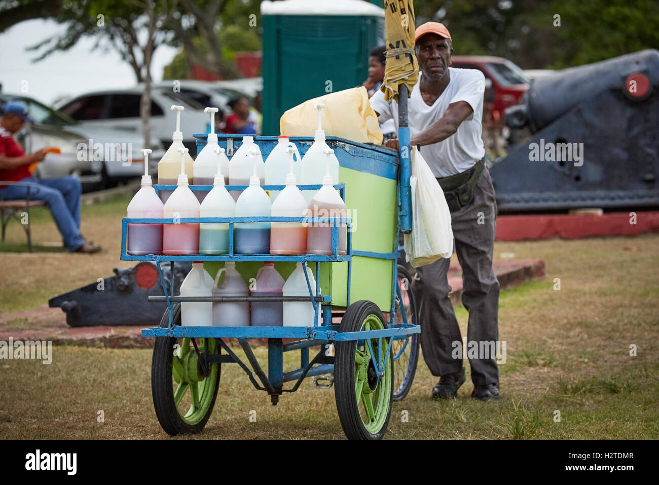 Barbadian family hi-res stock photography and images - Alamy