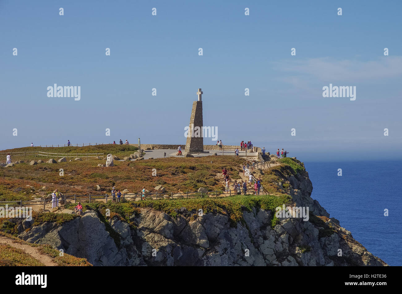 Cross monument and viewpoint at Cabo da Roca (Cape Roca), Portugal ...