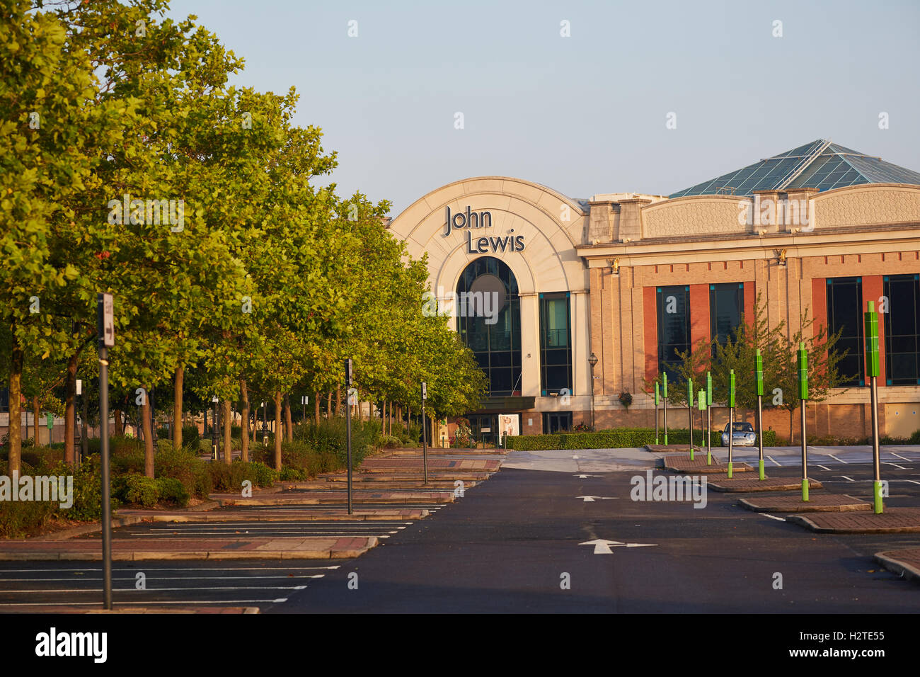 Trafford Centre Manchester Joh Lewis intu Trafford Centre large indoor ...