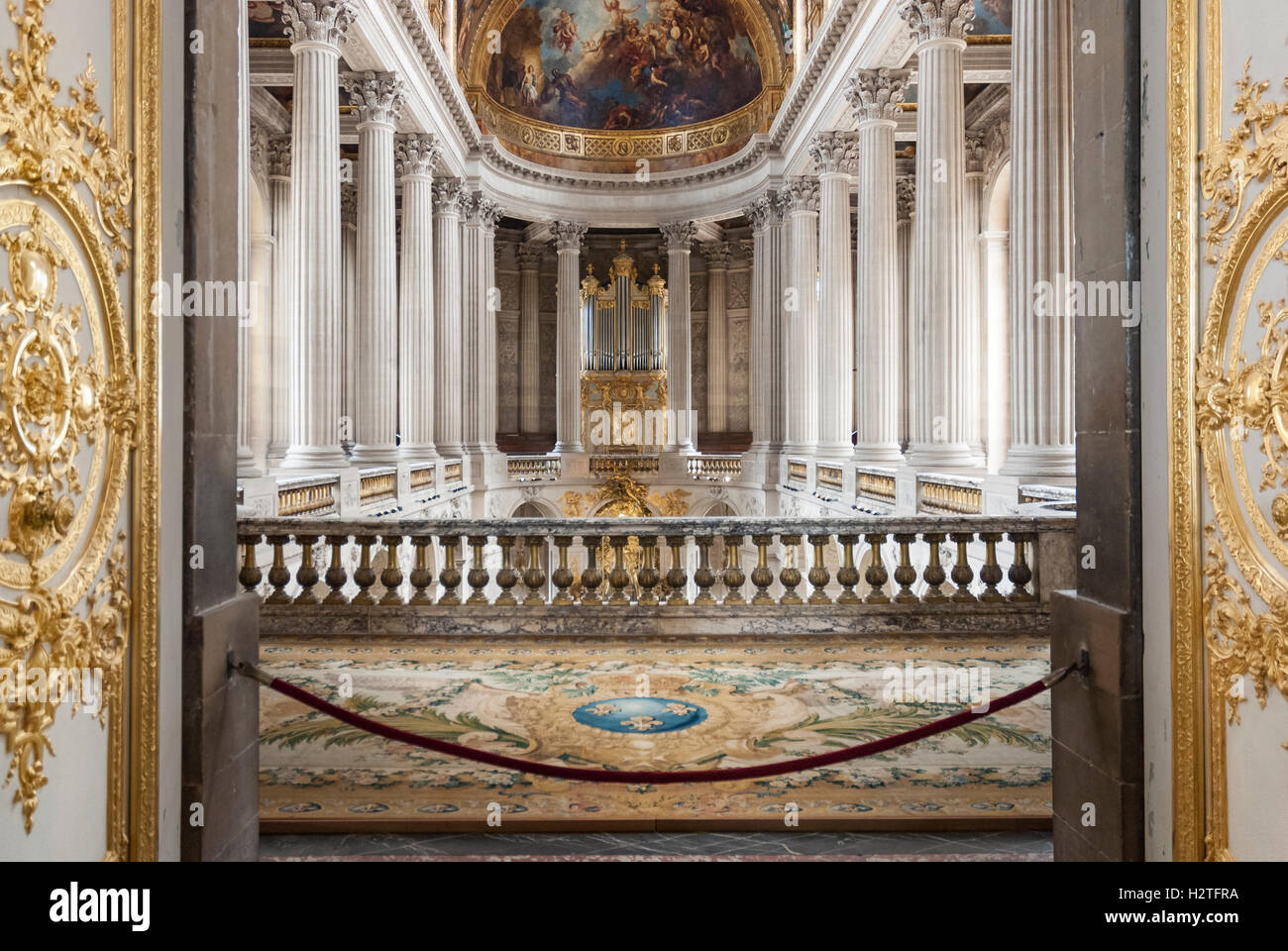 Palace versailles interior hi-res stock photography and images - Alamy