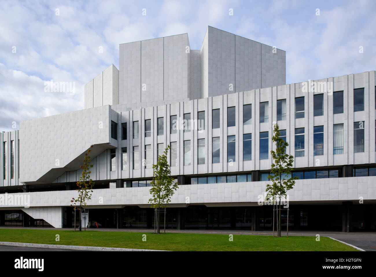 Finlandia-hall in Helsinki, Finland Stock Photo - Alamy