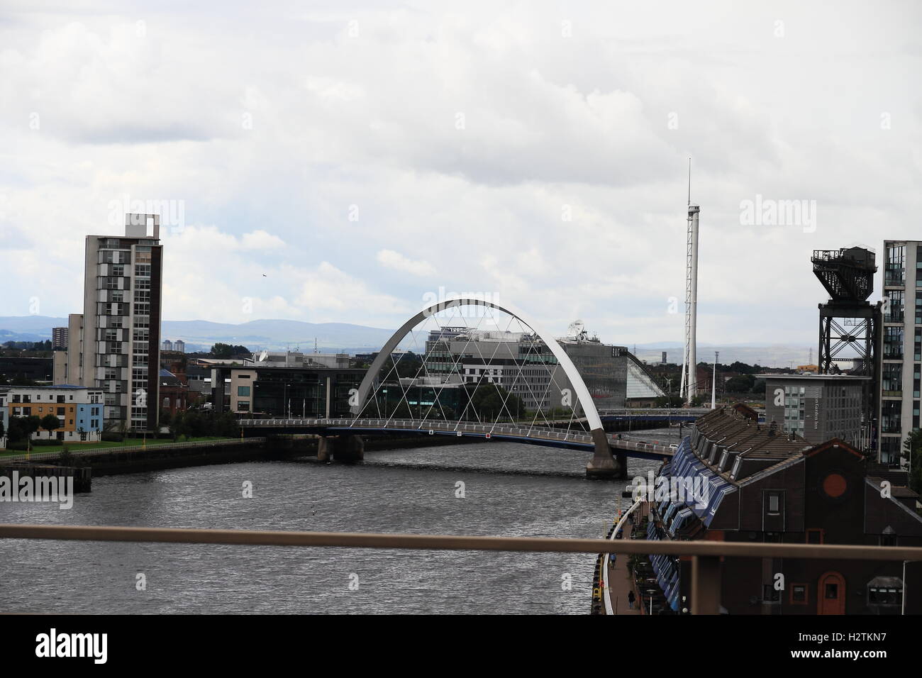 Bridging the gap hi-res stock photography and images - Alamy