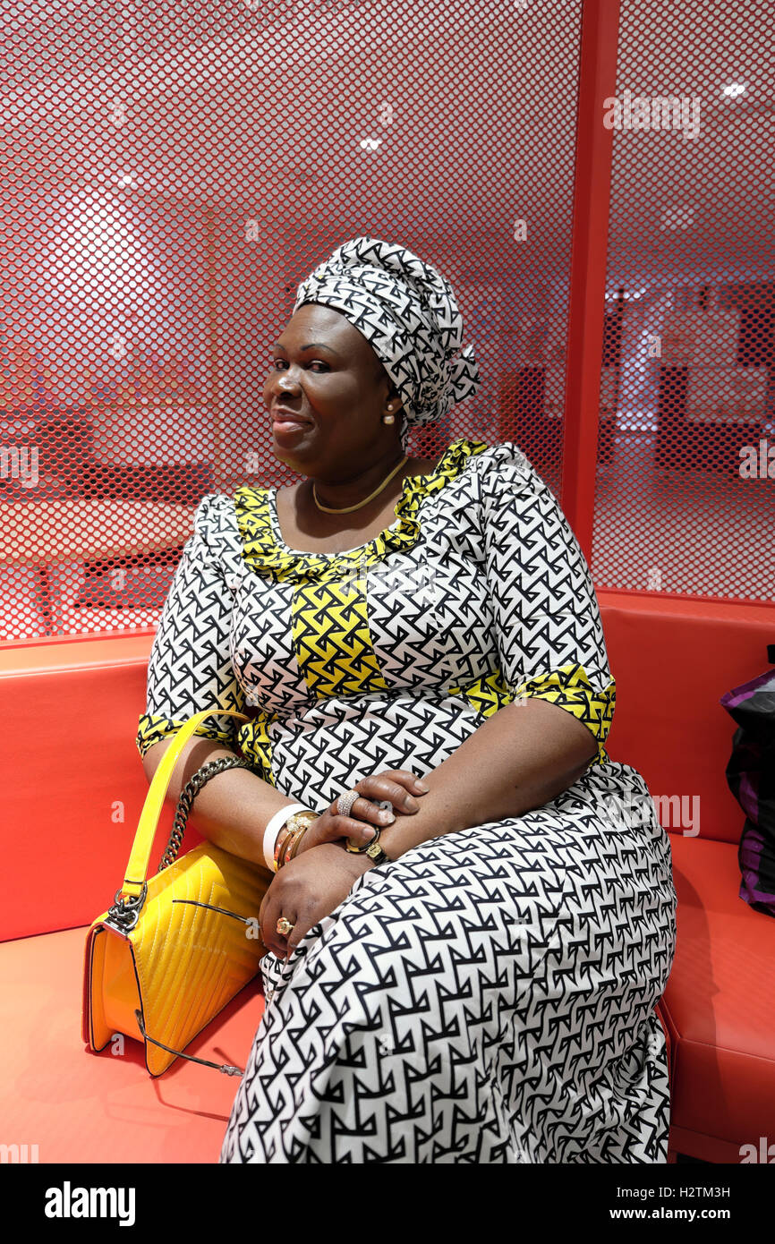 African black woman cancer hi-res stock photography and images - Alamy