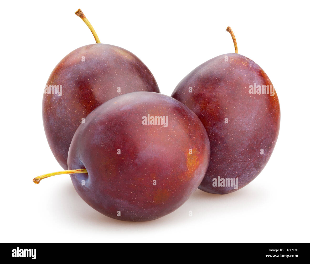 Three whole red plums hi-res stock photography and images - Alamy