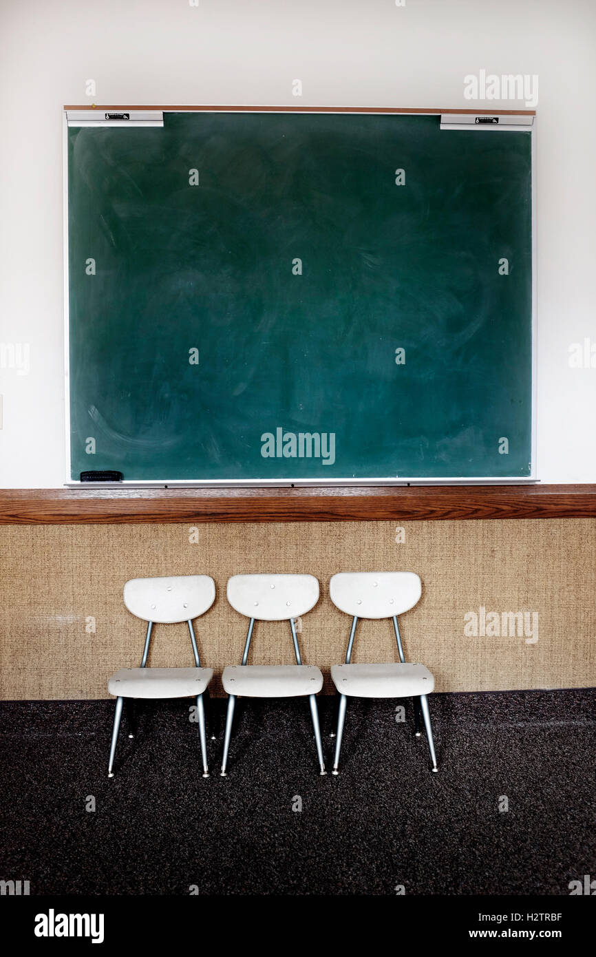 Chalkboard eraser hi-res stock photography and images - Alamy
