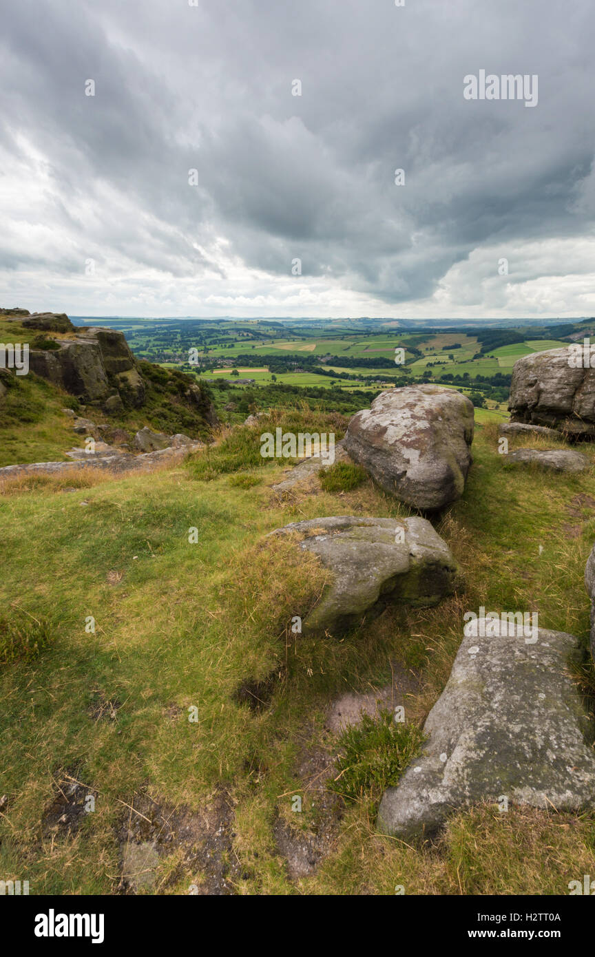 Some rocks on the edge of a hill at Baslow Edge Stock Photo - Alamy