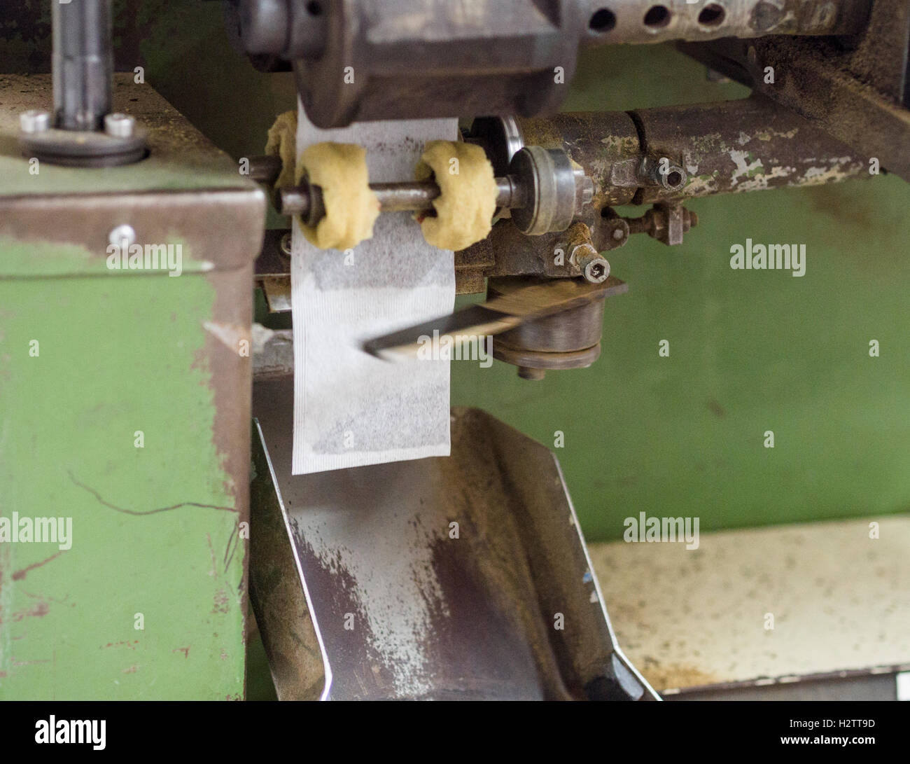 Tea Bag Cutting Machine. A small tea bag filling machine showing the ...