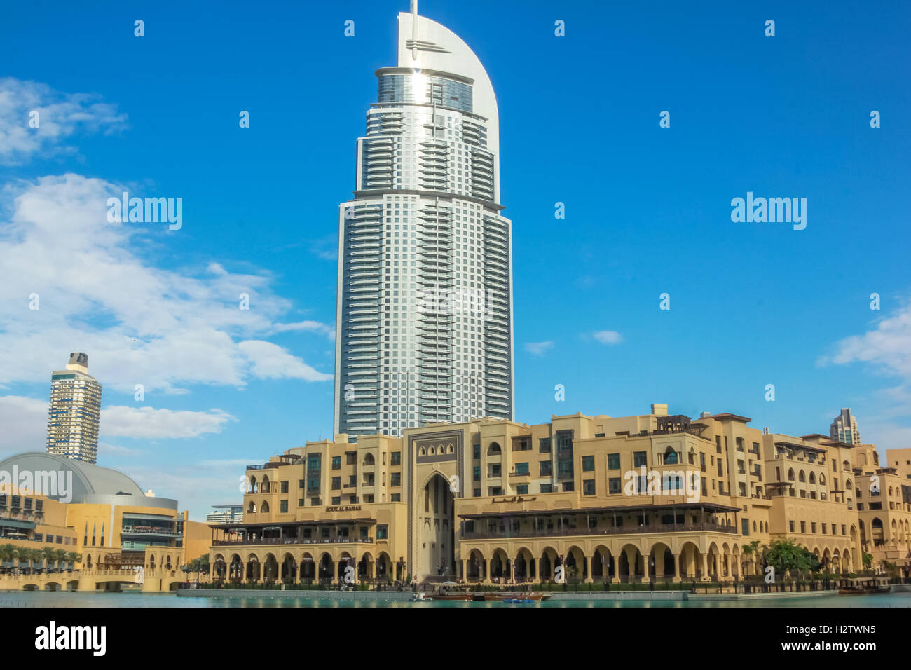 Facade of dubai mall with burj khalifa hi-res stock photography and ...