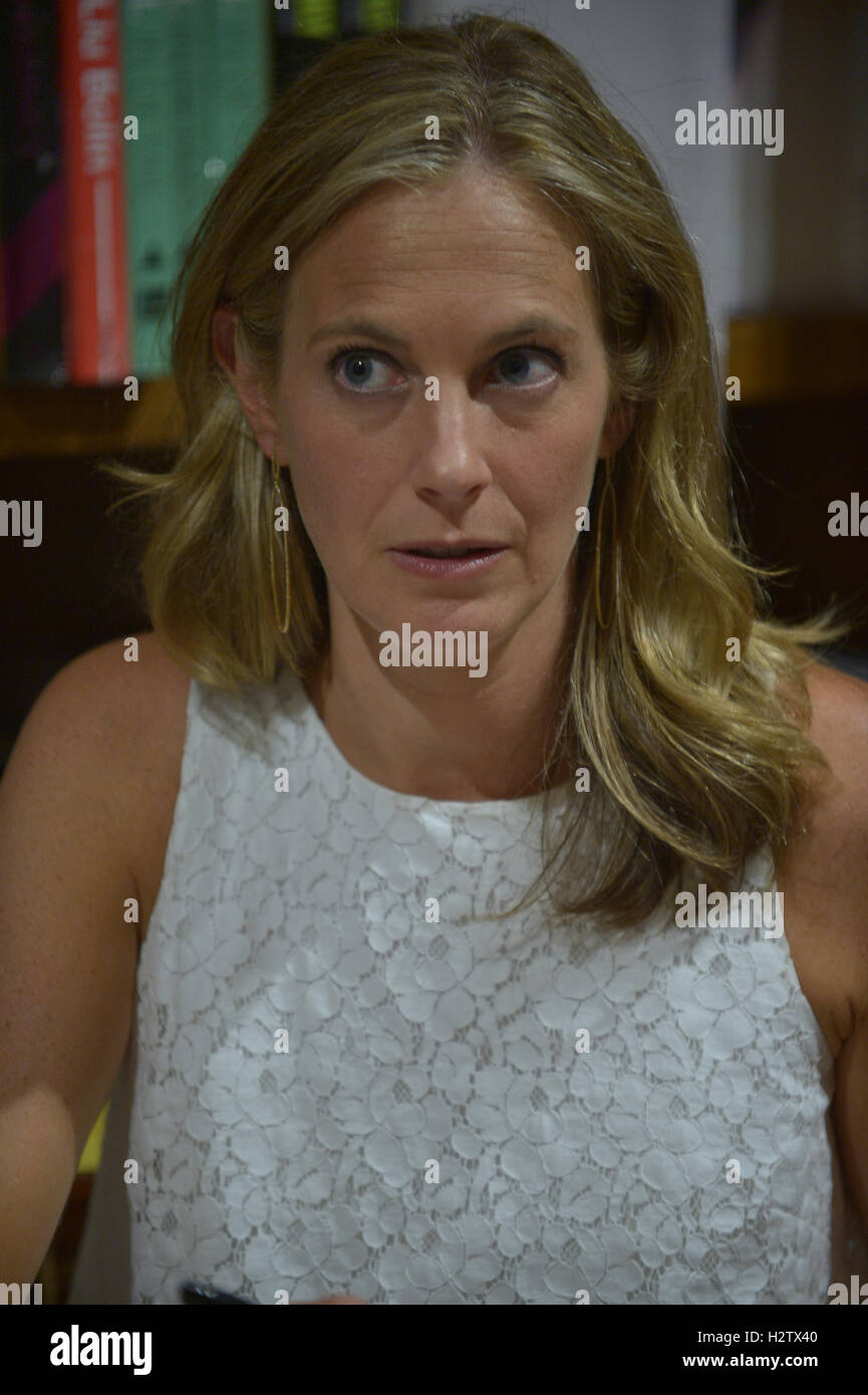 Lauren weisberger hi-res stock photography and images - Alamy