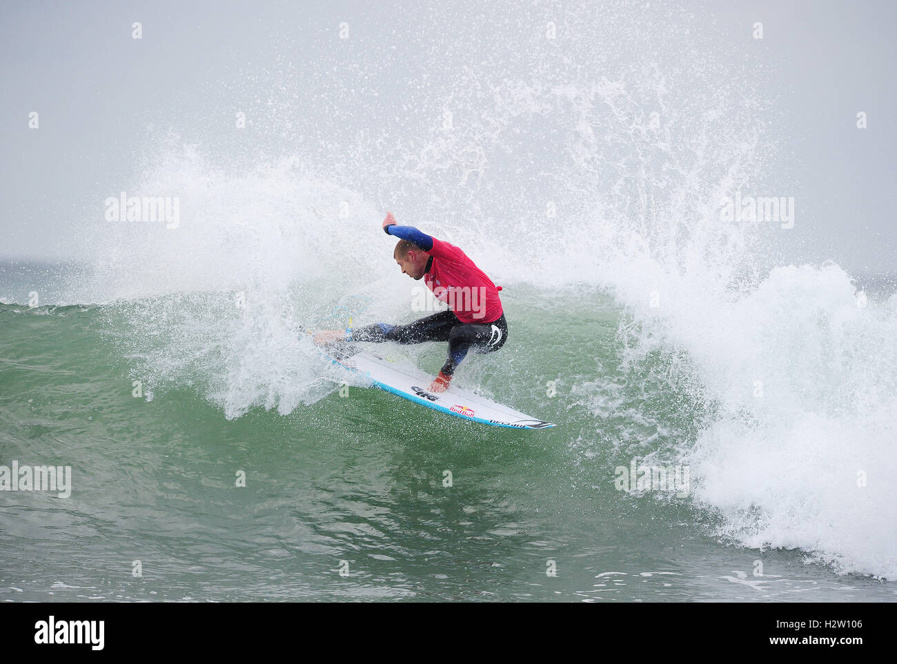 Australian surfer Mick Fanning wins the WSL JBay Open in Jeffrey's Bay ...