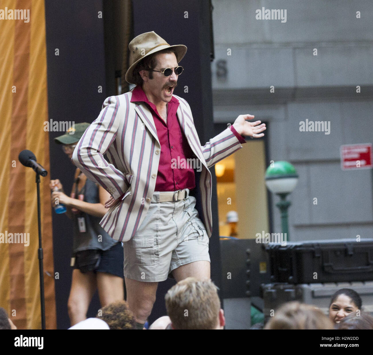 Jake Gyllenhaal on the set of the movie 'Okja' in New York Featuring ...