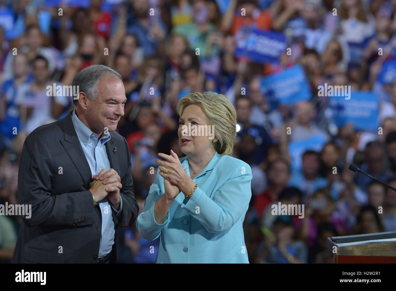 Democratic presidential candidate Hillary Clinton and recently declared ...
