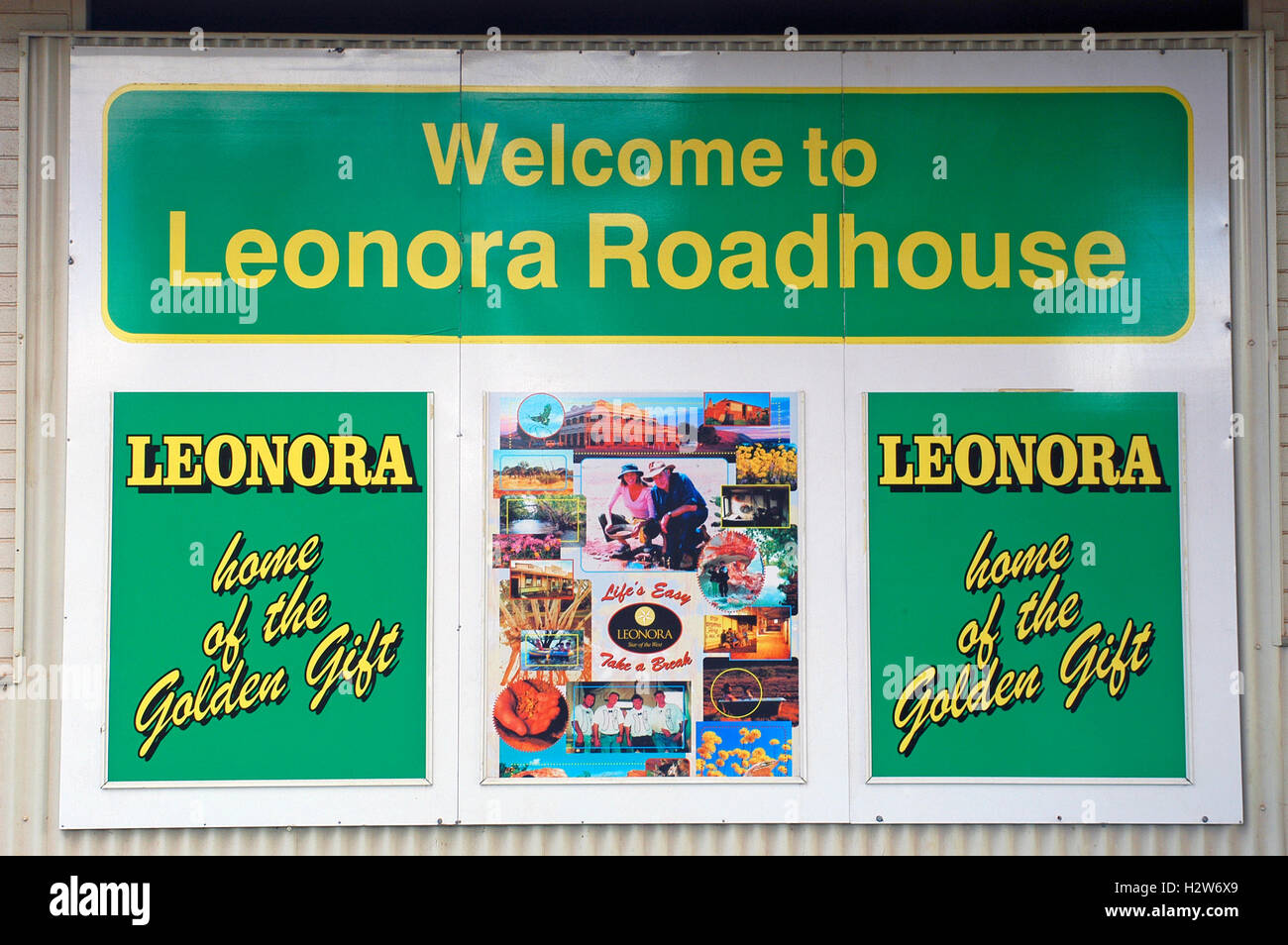 Sign welcoming in Leonora, Australian city where many gold miners meet ...