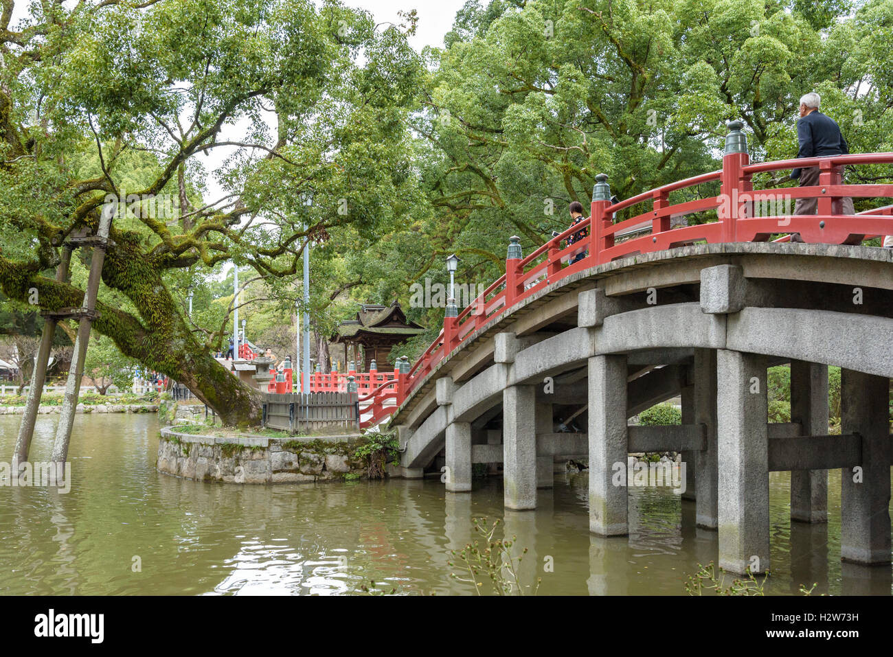 Japanese bridge in Kyushu, Dazaifu Tenmangu Stock Photo - Alamy
