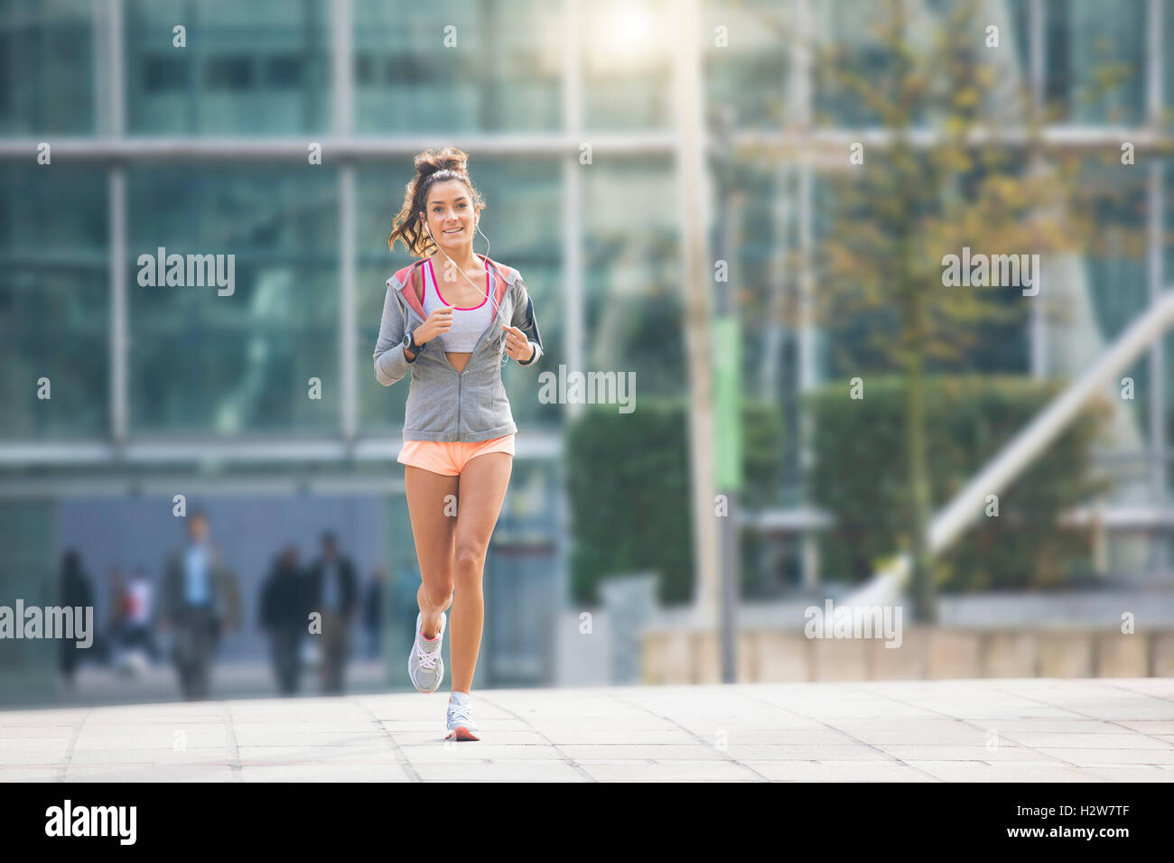Woman female runner running hi-res stock photography and images - Alamy