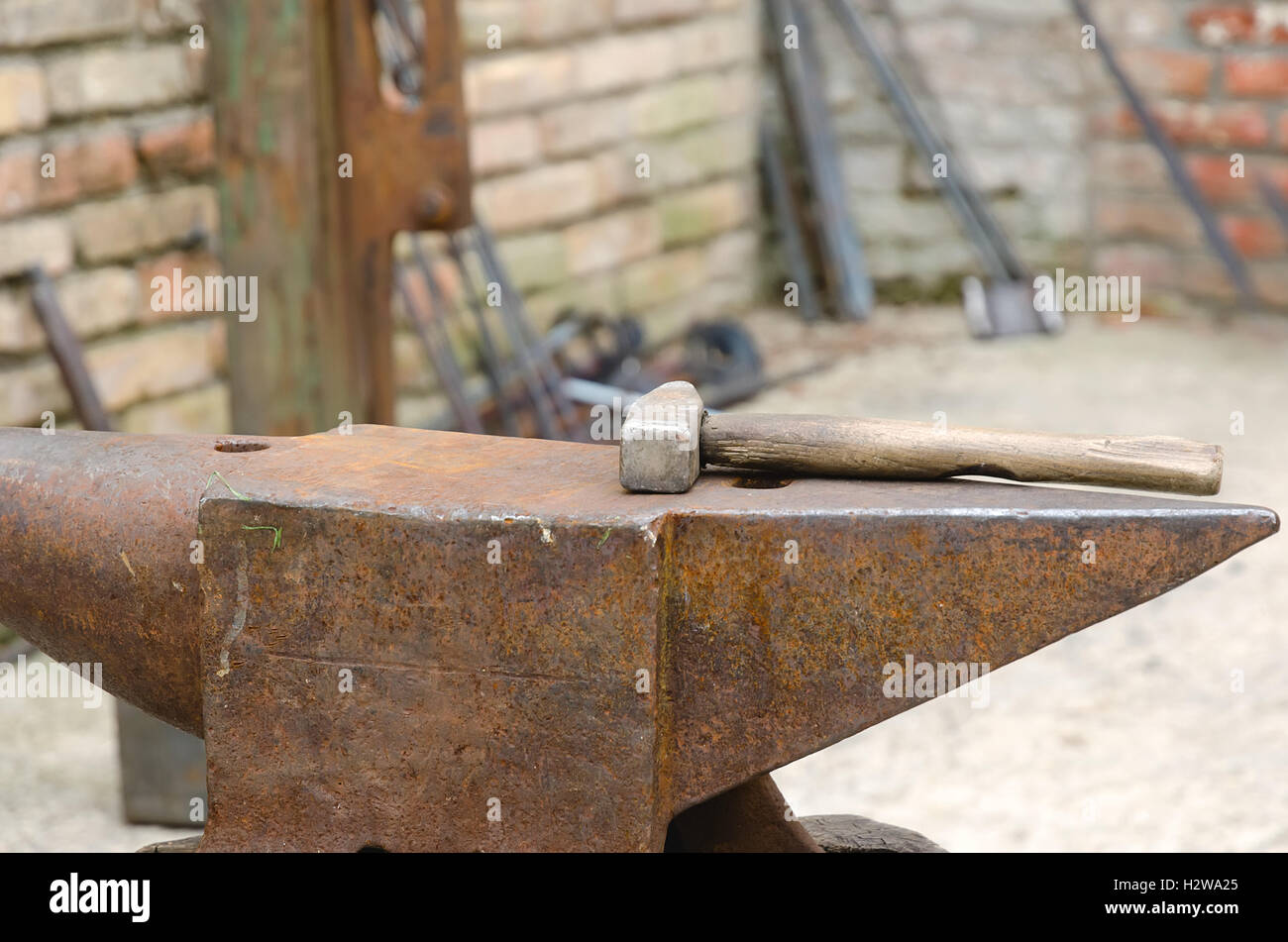 Anvil works hi-res stock photography and images - Alamy