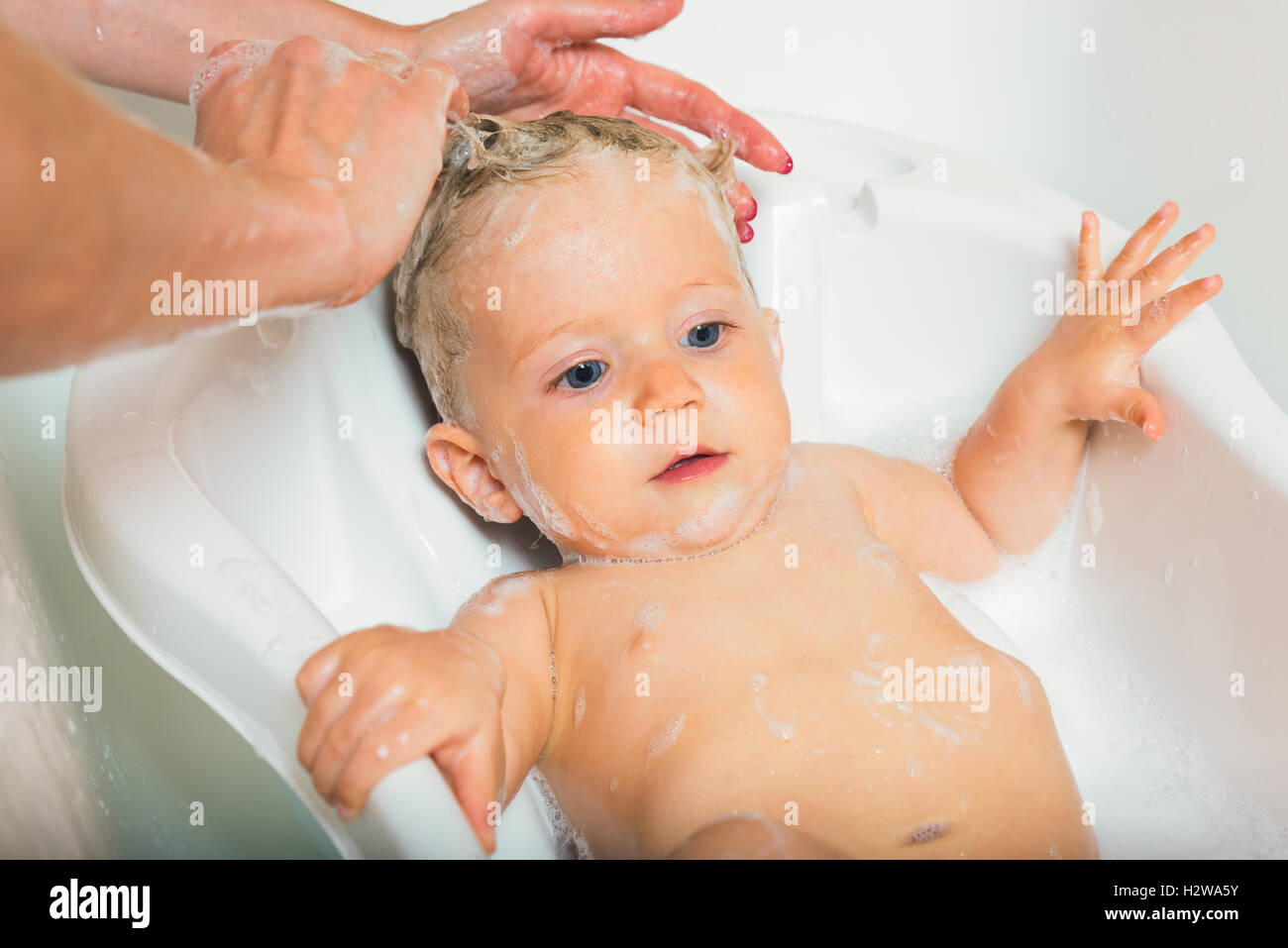 Wash boy hi-res stock photography and images - Alamy