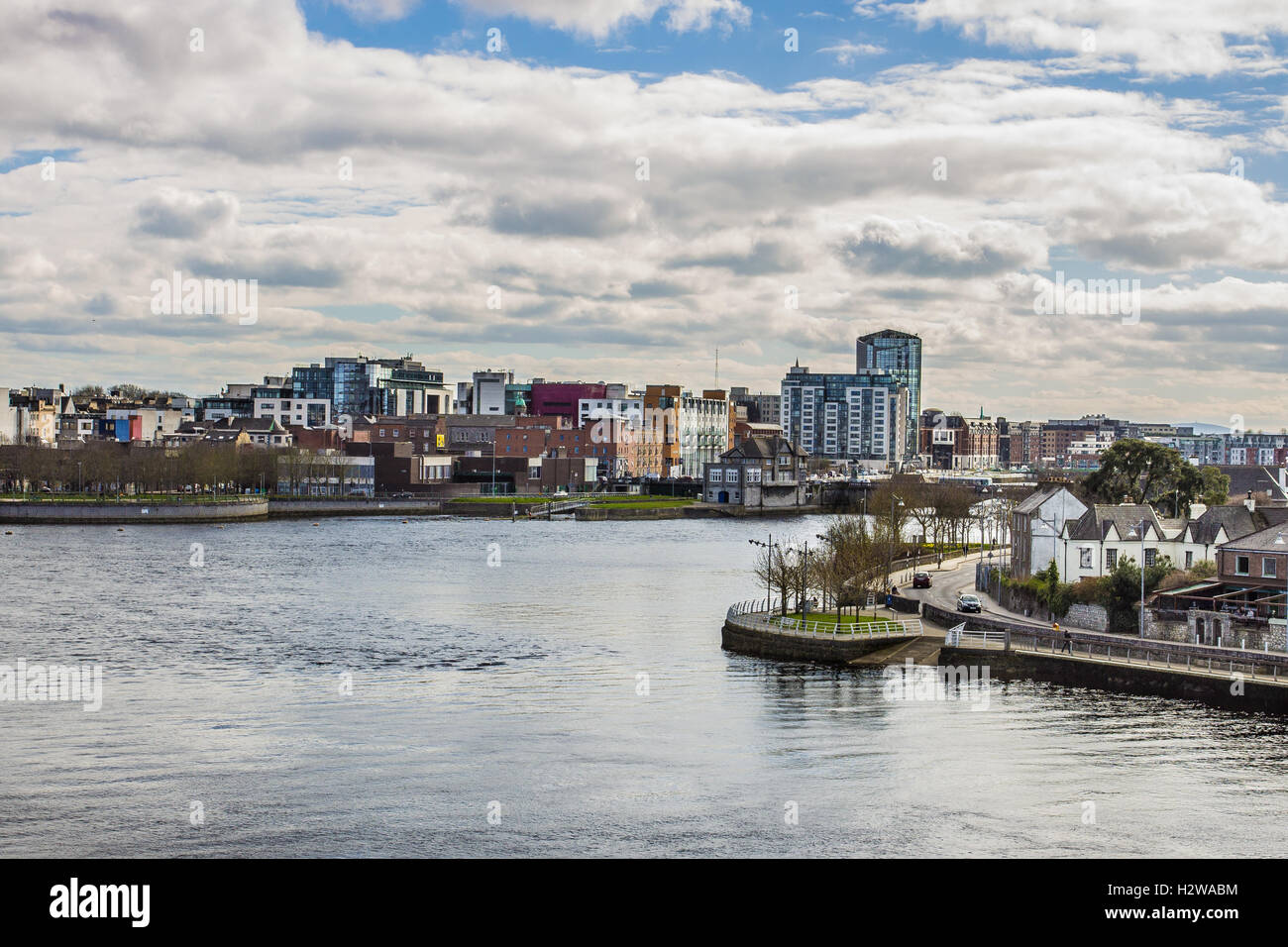 Shannon ireland view hi-res stock photography and images - Alamy
