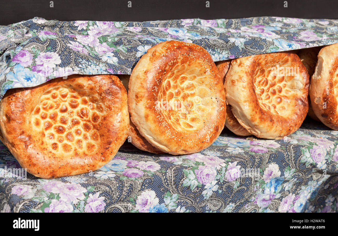 Uzbek ethnicity hi-res stock photography and images - Alamy