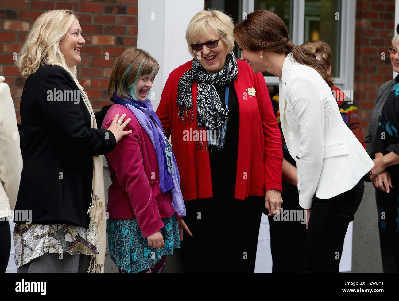 The Duchess of Cambridge meets 20-year-old Zola Auld at the social care ...