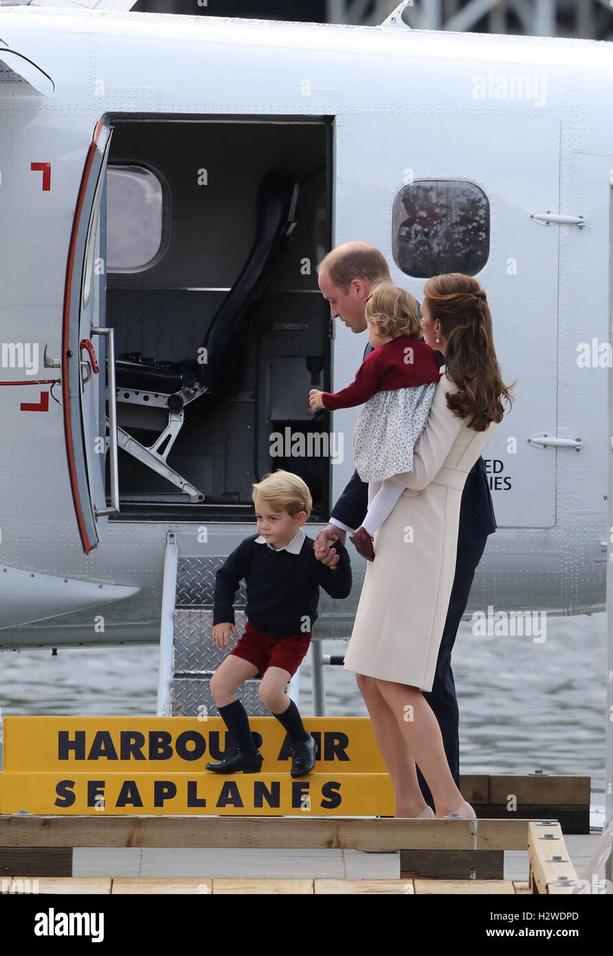 The Duke and Duchess of Cambridge, Prince George and Princess Charlotte ...