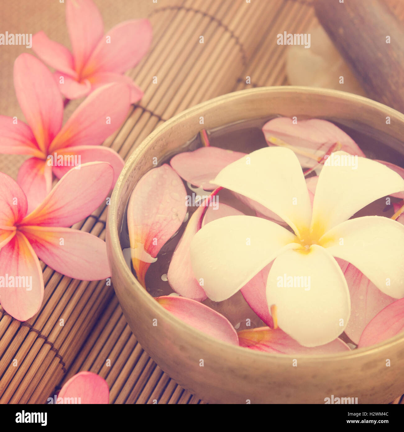 Spa setting vintage style Stock Photo - Alamy