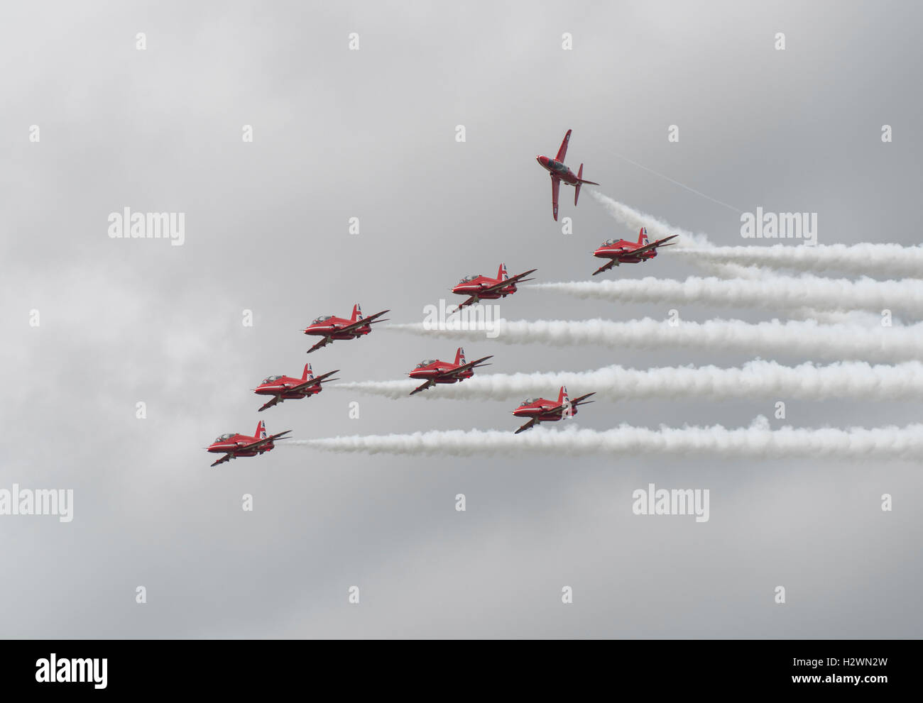 The RAF Red Arrows military aerobatic display team perform the twister ...