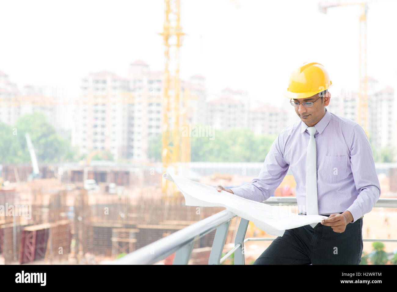 Indian male contractor engineer Stock Photo - Alamy