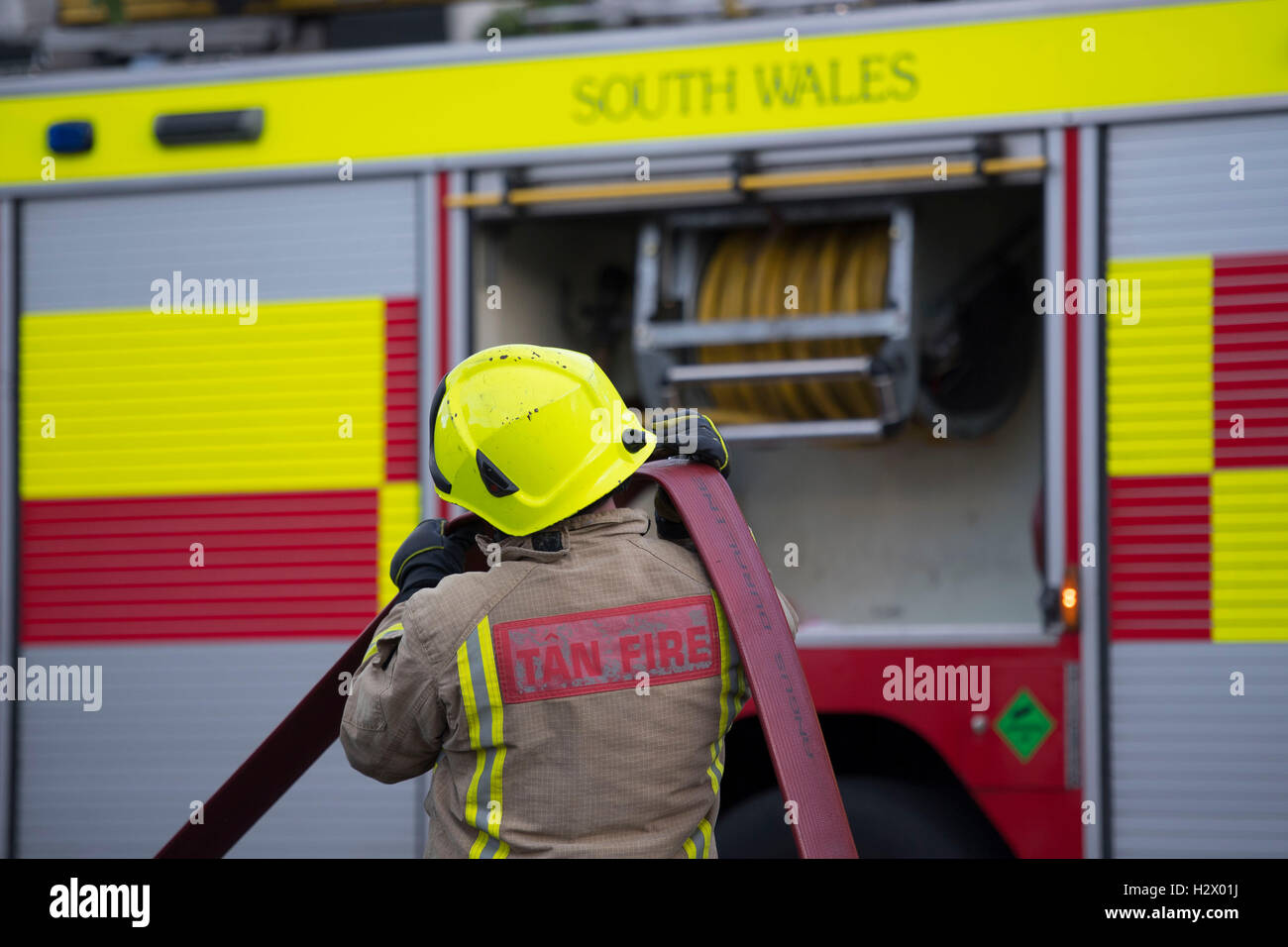Welsh fire engine hi-res stock photography and images - Alamy