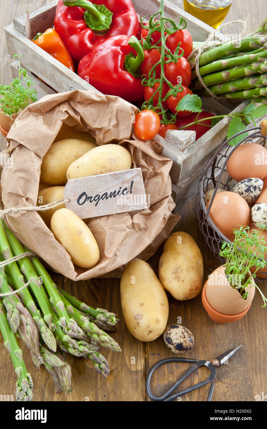 Fresh organic produce Stock Photo - Alamy
