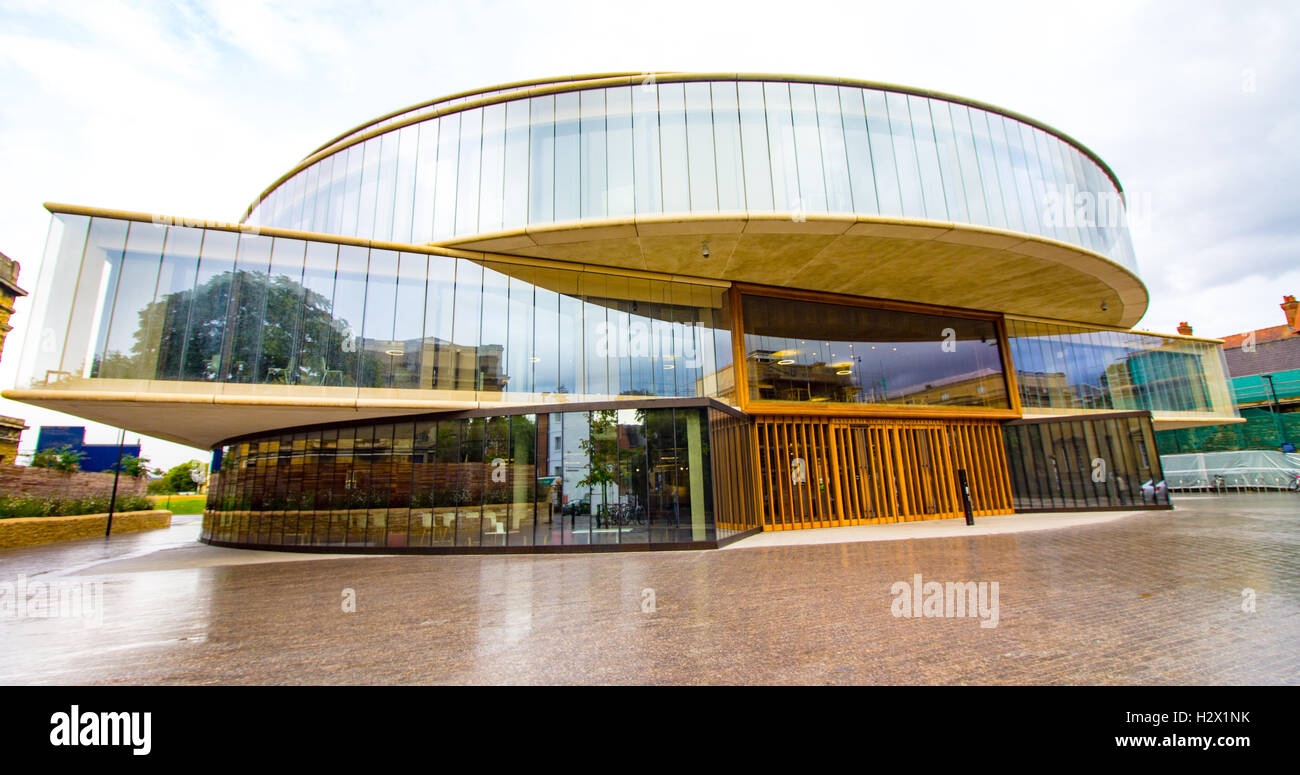 Blavatnik School of Government Building, part of Oxford University on ...