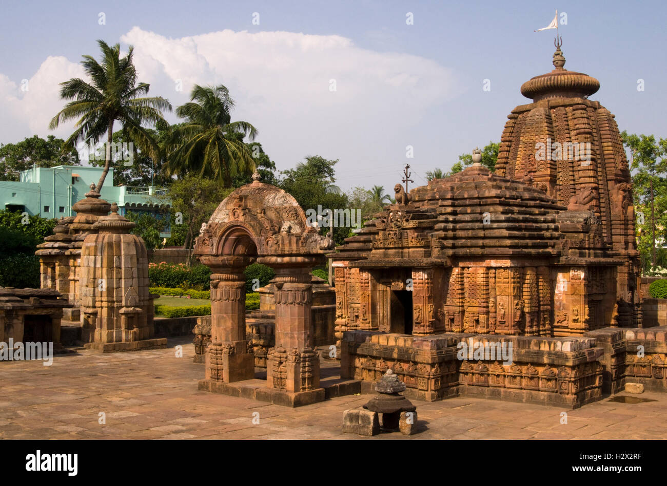 Orissa india temple carving hi-res stock photography and images - Alamy