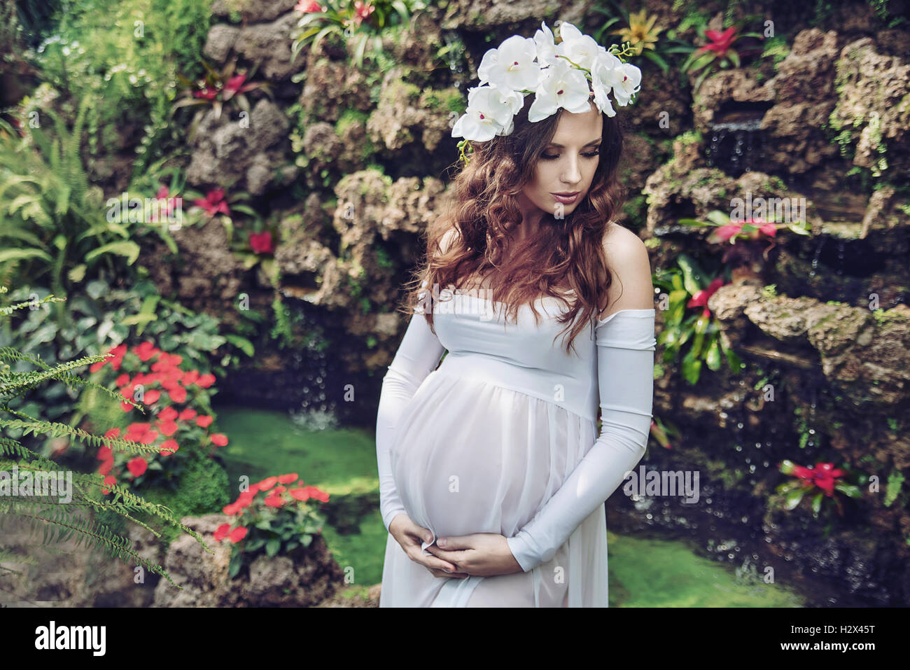 Fine art portrait of a pretty pregnant woman Stock Photo - Alamy