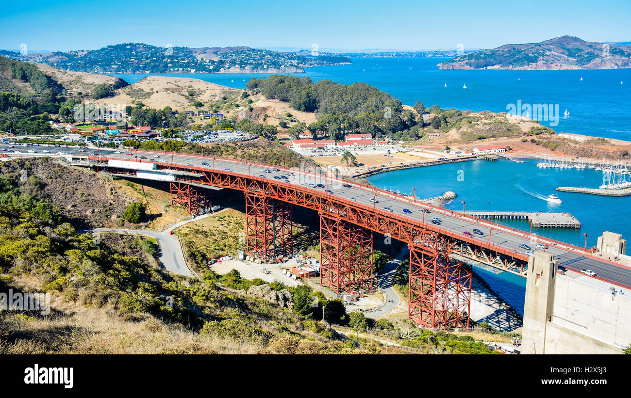 Approach to gate hi-res stock photography and images - Alamy